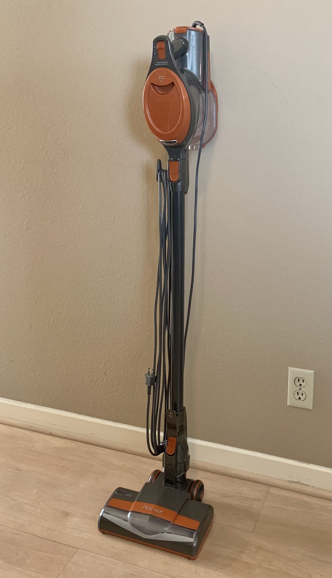 Shark Rocket HV301 Review [After Serious Use]